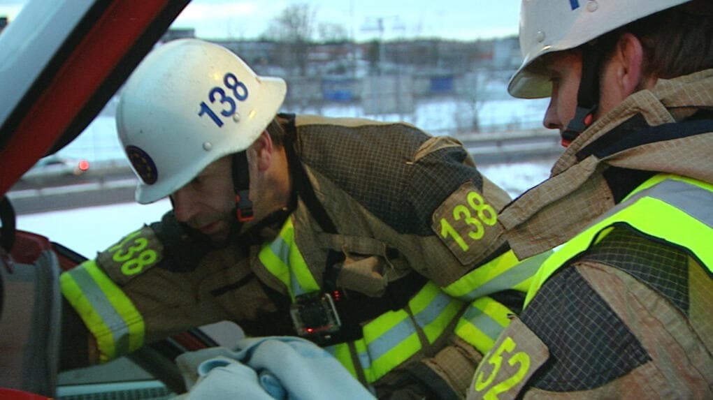 112 - på liv och död - Avsnitt 11, Säsong 10