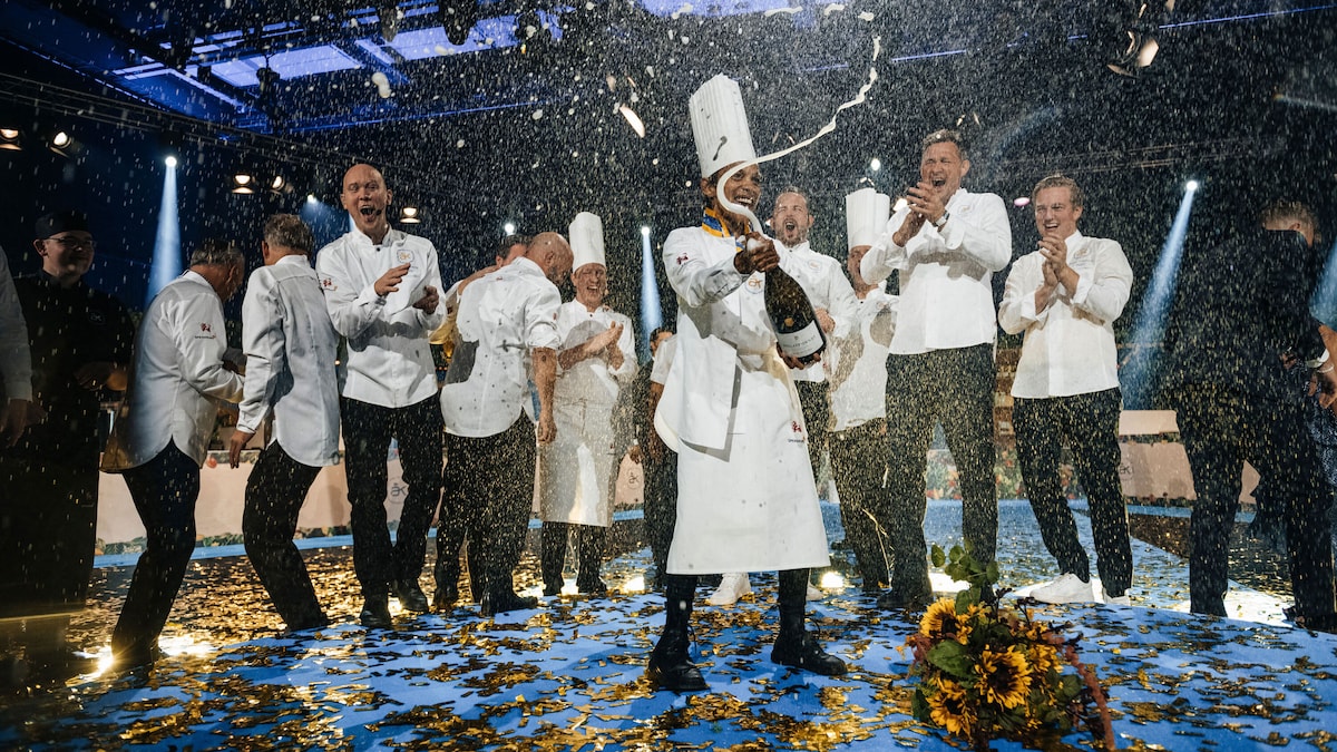 Det svenska matundret: Årets kock 40 år - Streama på TV4 Play